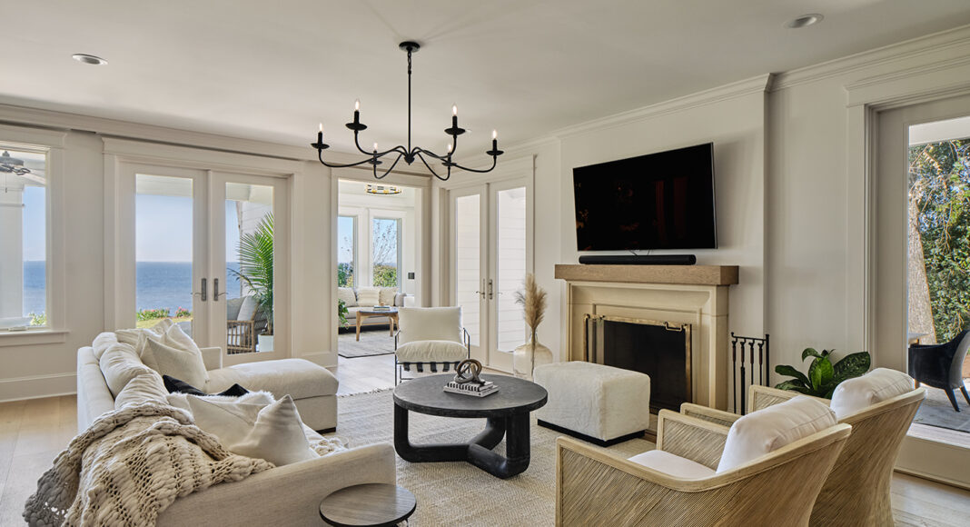 Step Inside this Modern Renovation Overlooking Mobile Bay