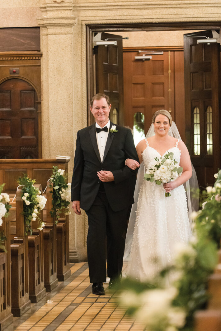 Mary Elizabeth Peavy & William Francis Guilfoyle Jr.