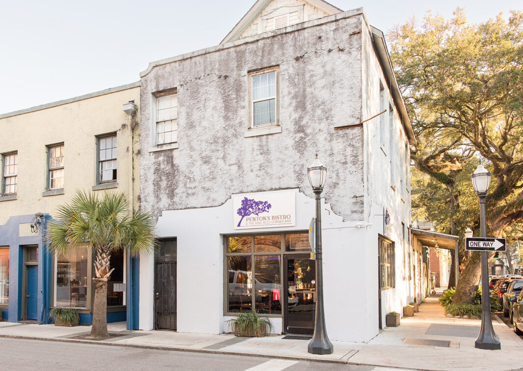 Restaurant Review: Penton’s Bistro & the King Bleu Corner Bar