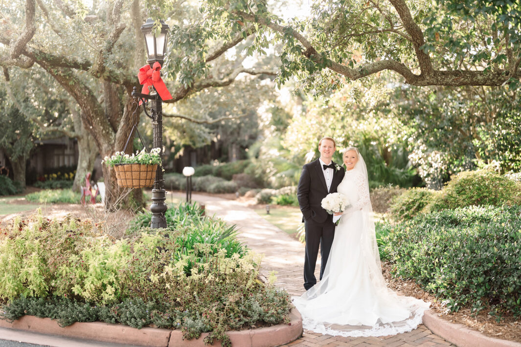 Janet Ashley Thomas & Kenly Robert Hager